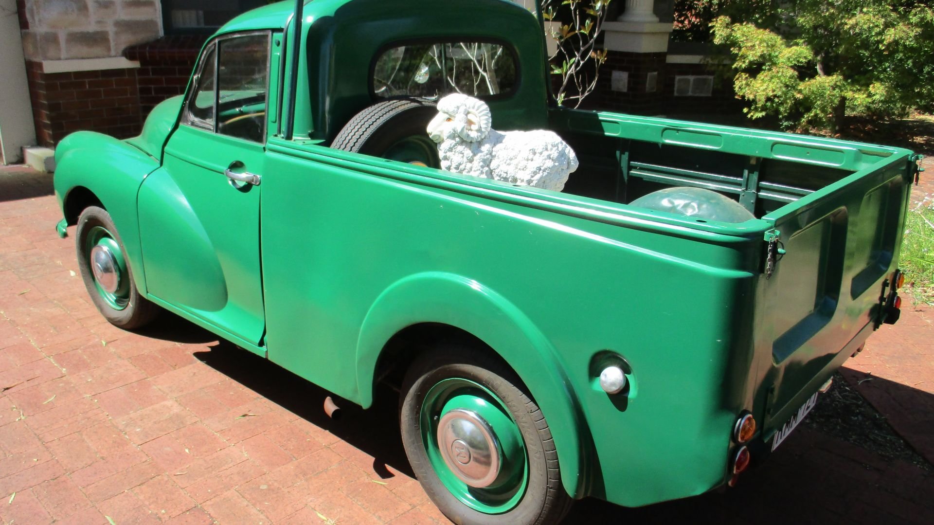 British Motor Vehicle Display | British cars | Annual car display Echunga